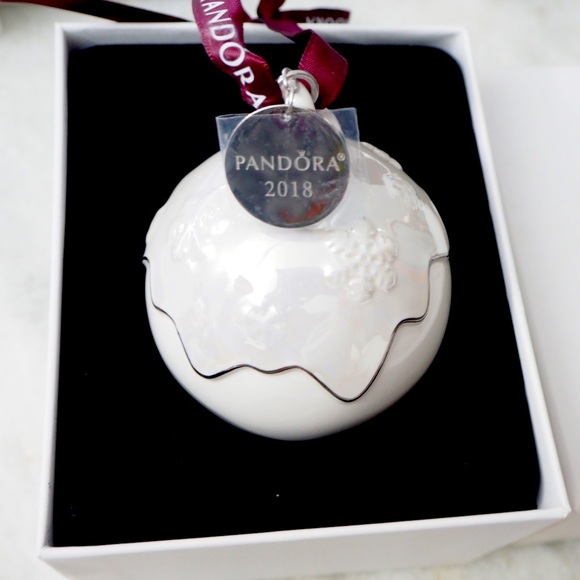 Pandora | Holiday | Pandora Christmas Ornament Ball | Poshmark